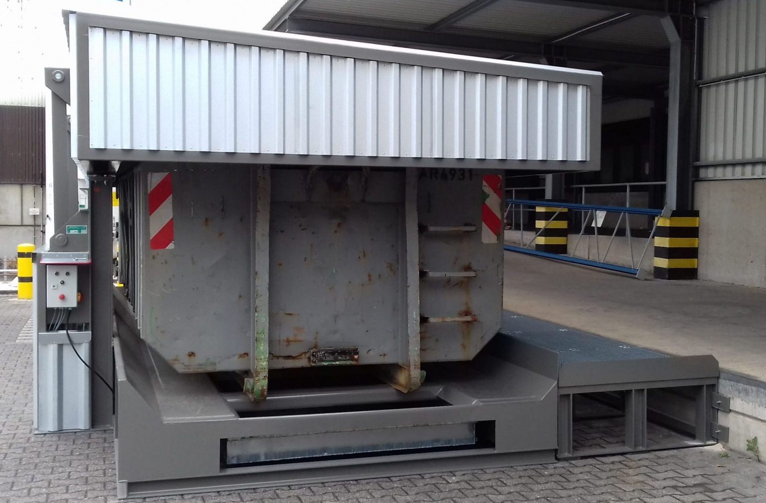 Containerstellplätze CONSTELLMAT für Mulden und AbrollcontainerContainerstellplatz CONSTELLMAT ...