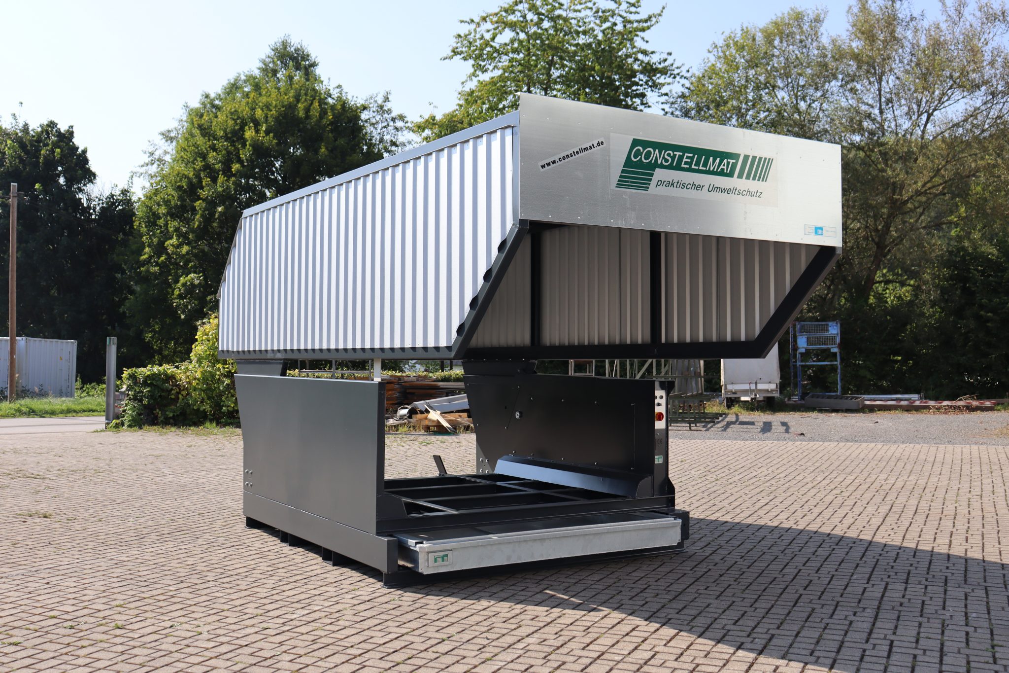 Sichere Lagerung wassergefährdender Stoffe | CONSTELLMAT